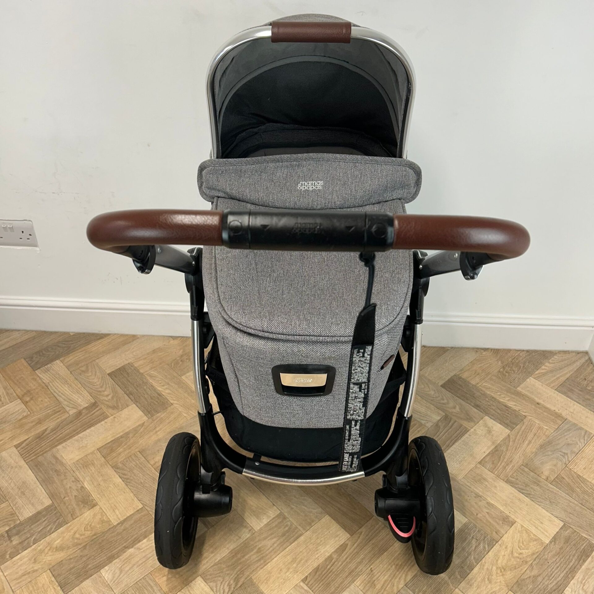 PRELOVED Mamas & Papas Ocarro Pushchair & Carrycot Travel System - Grey ...