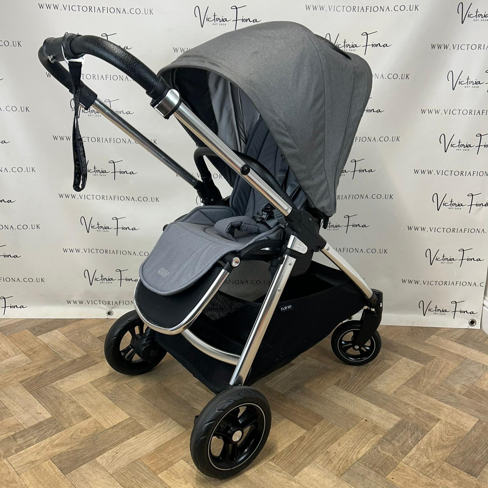 PRELOVED Mamas And Papas Flip xt3 Pushchair & Carry Cot - Harbour Grey ...