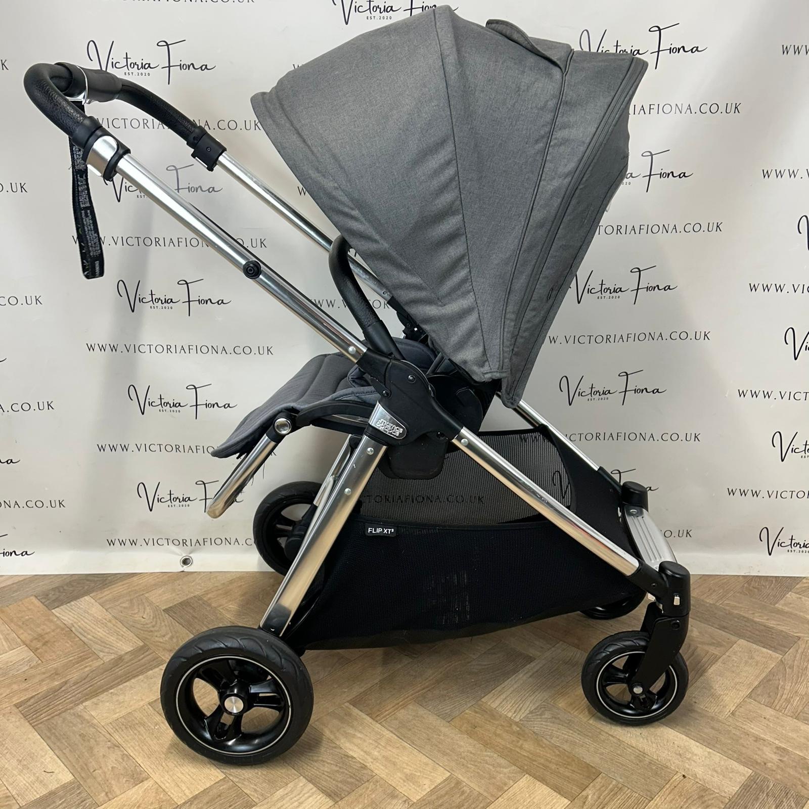 PRELOVED Mamas And Papas Flip xt3 Pushchair & Carry Cot - Harbour Grey ...