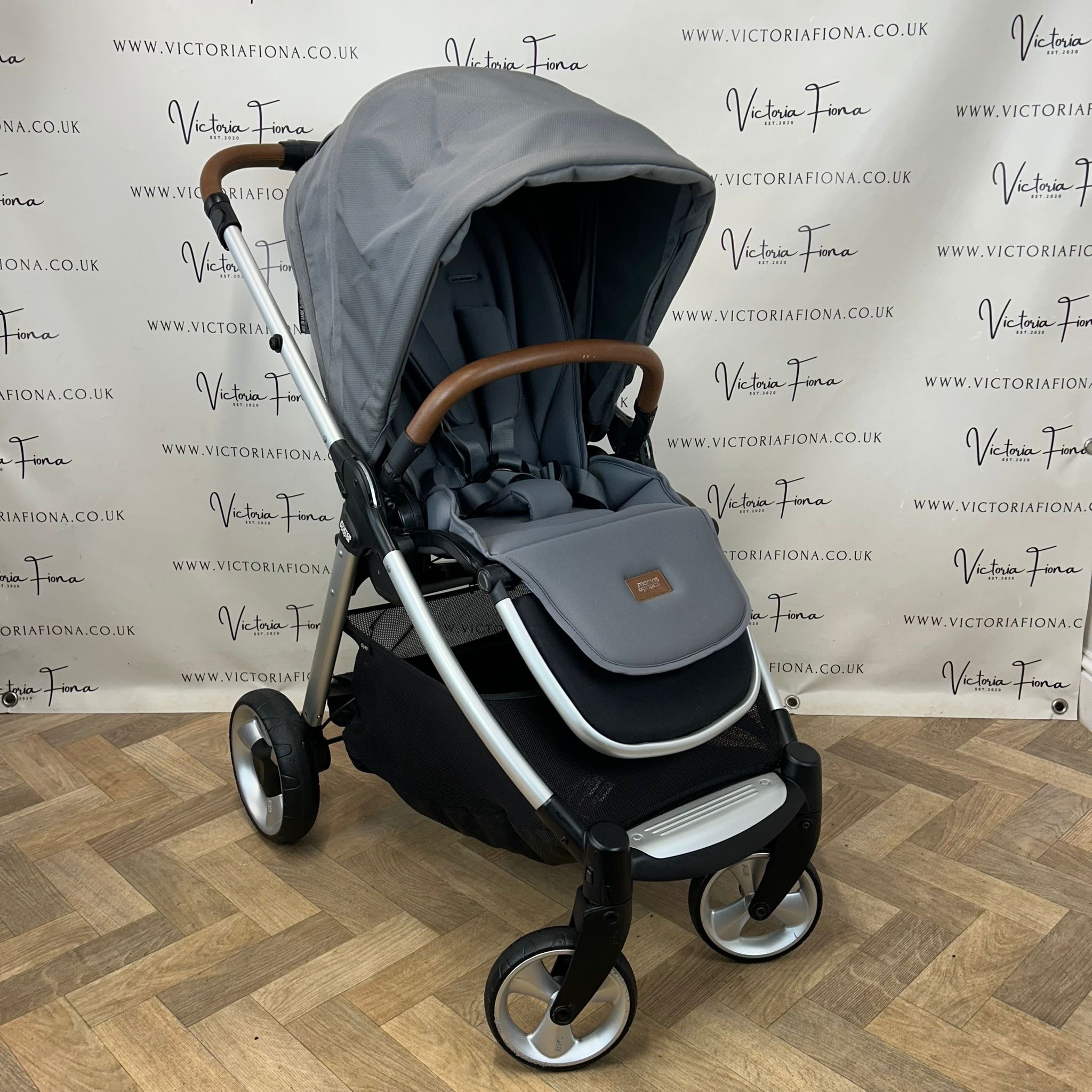 PRELOVED Mamas And Papas Flip xt2 Pushchair with Cybex 360 Car Seat ...